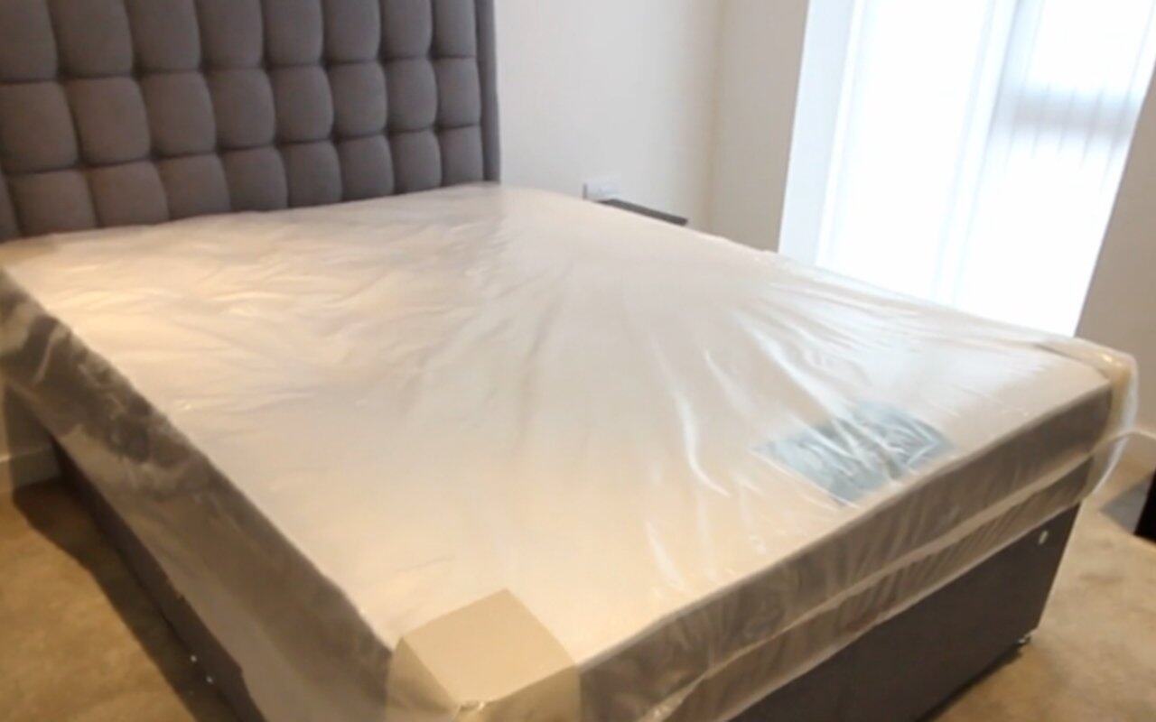 HL-Local Crescent - Manchester Student Accommodation | uhomes