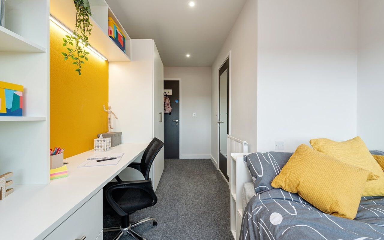 Central Living – Exeter - Exeter Student Accommodation | uhomes