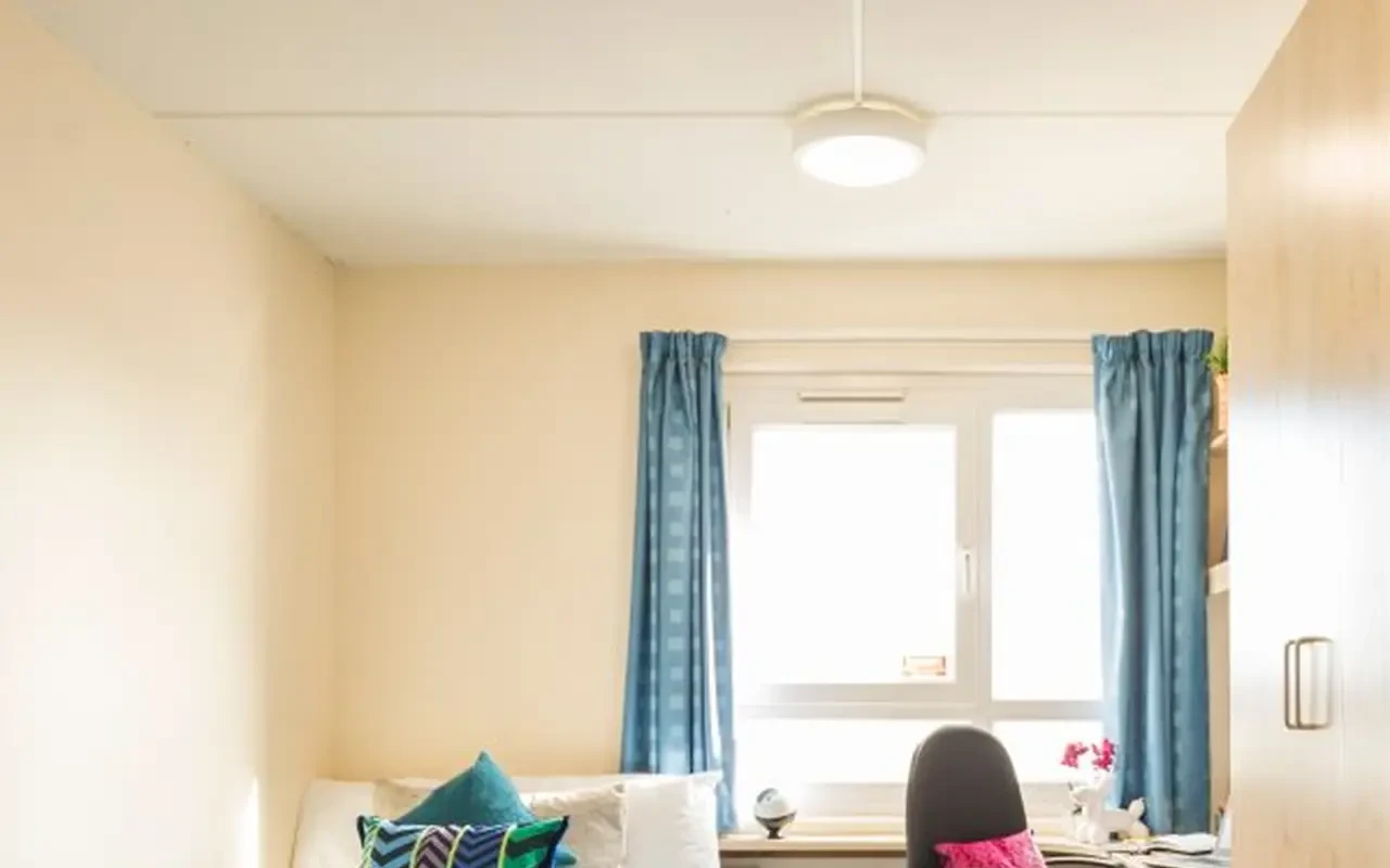 Gob McMillan Residence - London Student Accommodation | uhomes