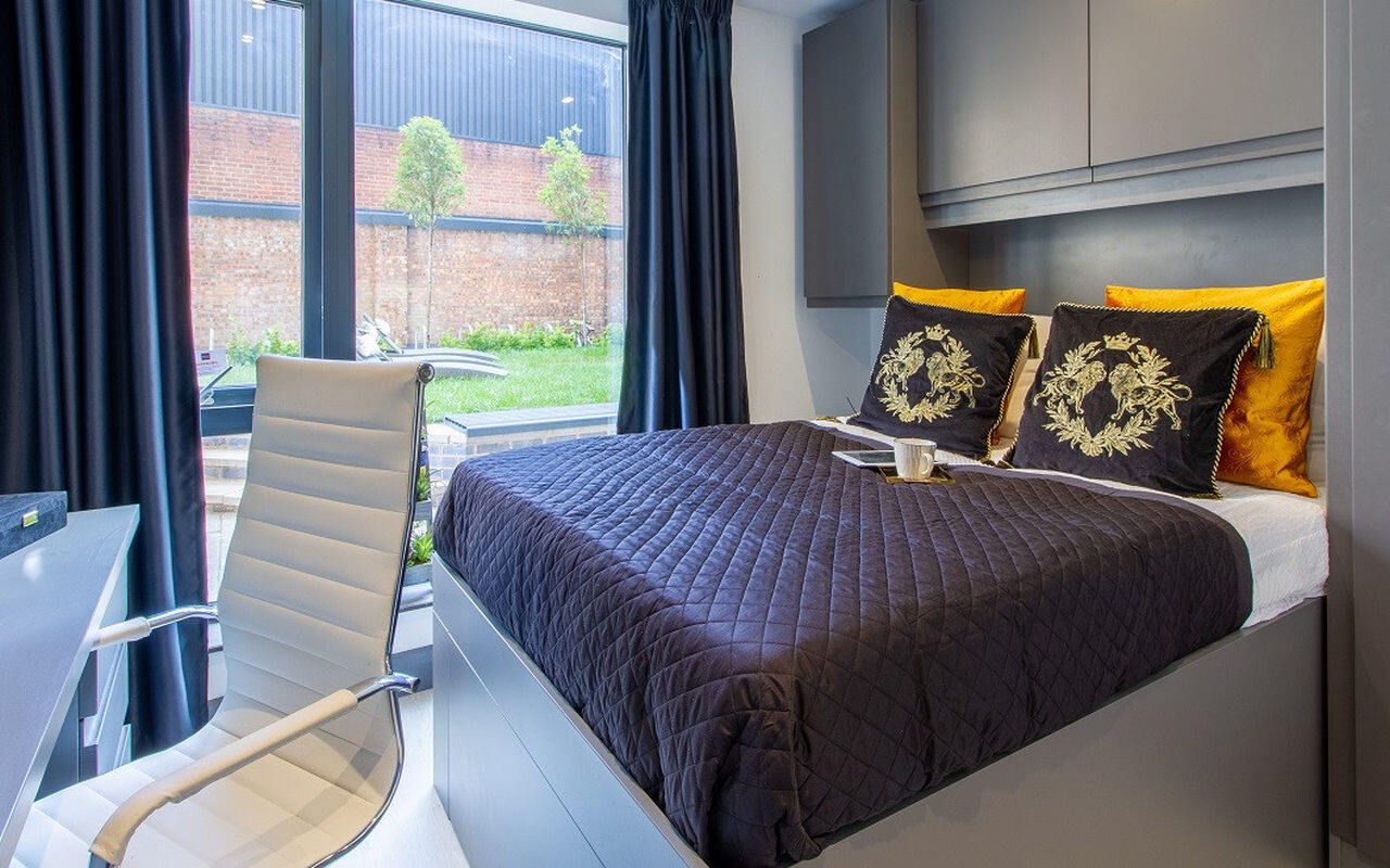 33 Parkside - Coventry Student Accommodation | uhomes
