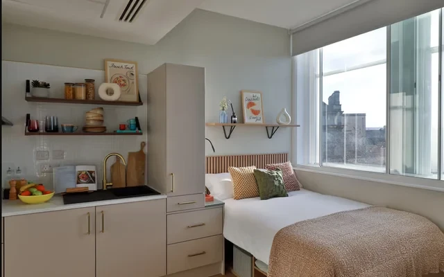 College House - Bristol Student Accommodation | uhomes.com