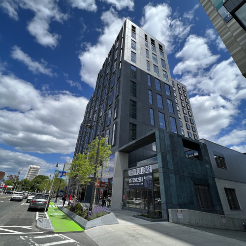 The Bon - Boston Apartment Rentals | uhomes