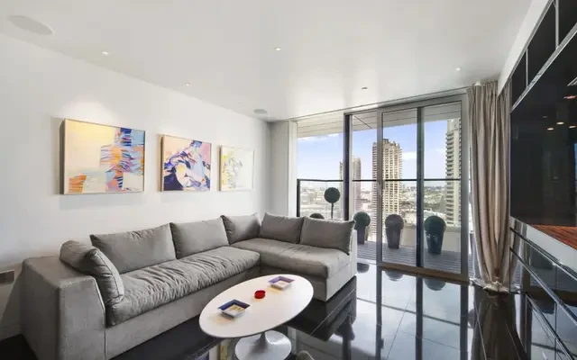 The Heron, London, EC2Y - London Student Accommodation | uhomes.com