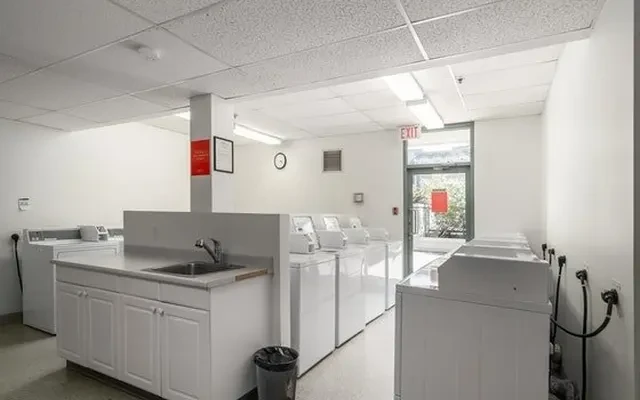 1188 Howe Street - Vancouver Apartment Rentals | uhomes.com