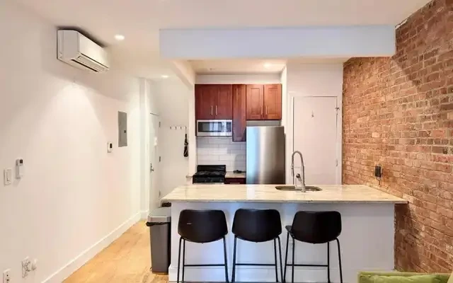 1694 Park Avenue, Brooklyn - New York Apartment Rentals | uhomes.com