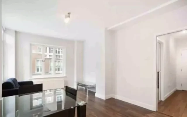 LH-Warren Court - London Student Accommodation | uhomes.com