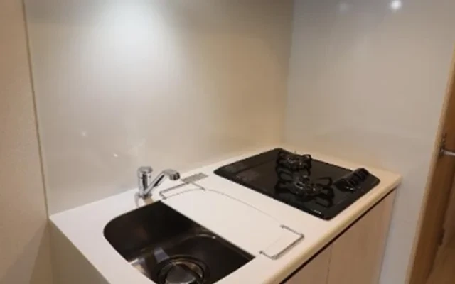 Genovia Ikebukuro Honcho Room 607 - Tokyo Student Accommodation ...