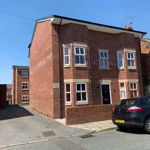 Waterside Court - Chester Student Accommodation | uhomes