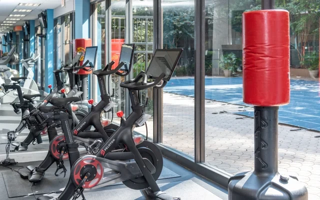 The 1201 apartment - Arlington Apartment Rentals | uhomes.com