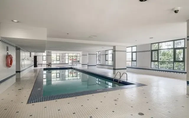 1188 Howe Street - Vancouver Apartment Rentals | uhomes.com