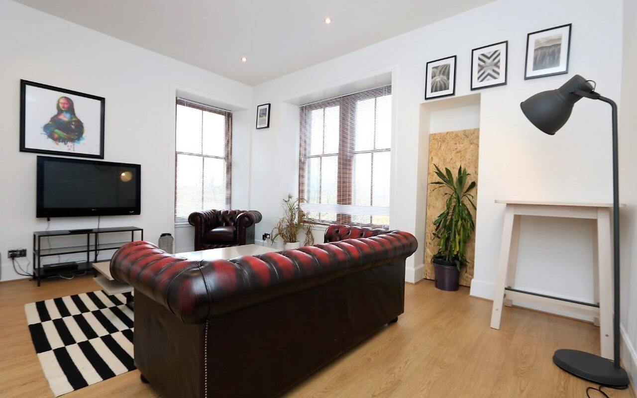 West Graham Street, G4 9LL - Glasgow Student Accommodation | uhomes