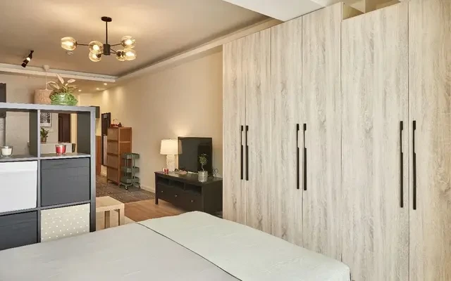 Changning Guanghua Building - Shanghai Student Accommodation | uhomes.com