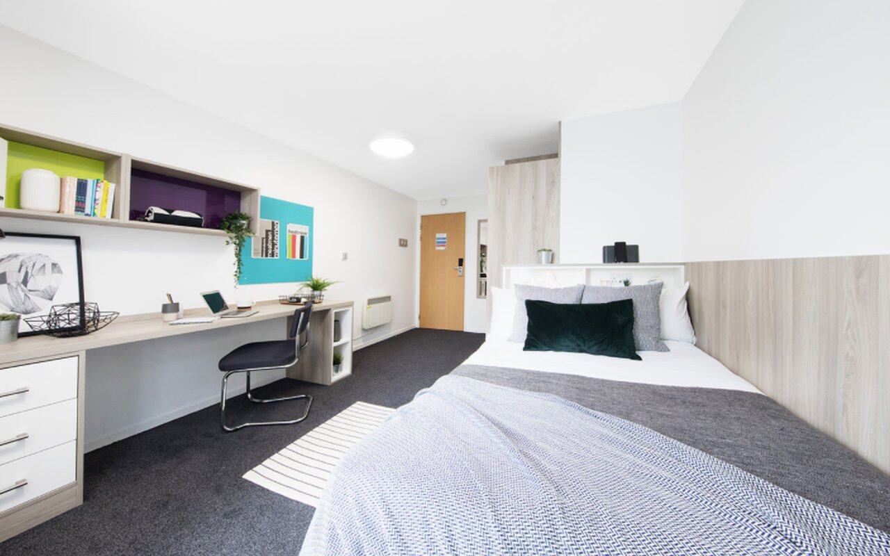 Ty Pont Haearn - Cardiff Student Accommodation | uhomes